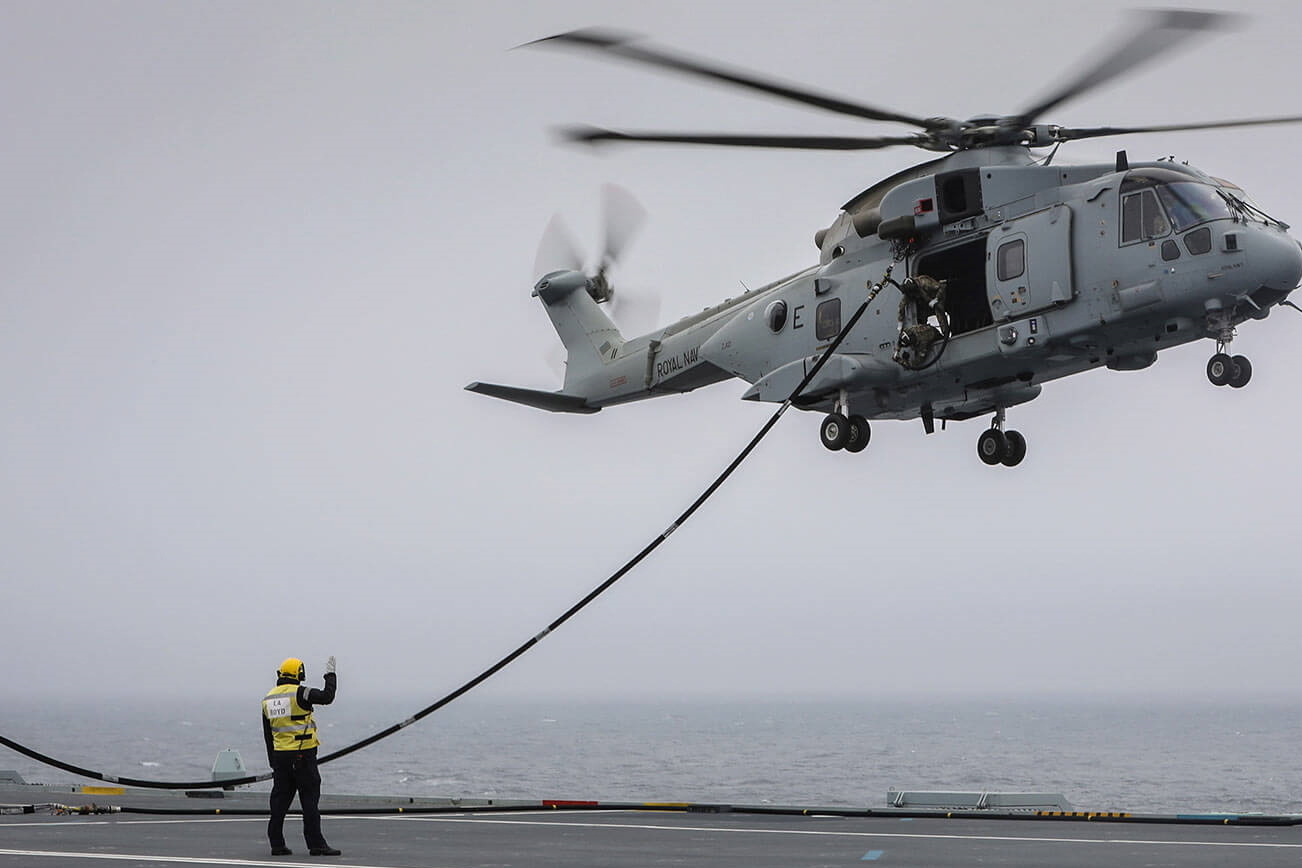 Helicopter In-Flight Refuelling - Imenco do Brasil